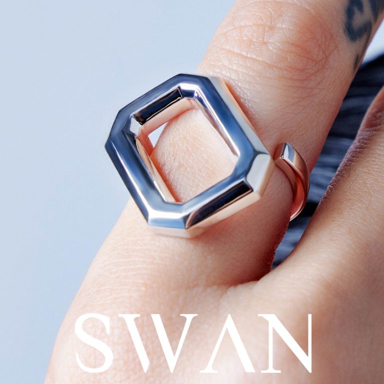 THE EMERALD Slant Ring - Swan