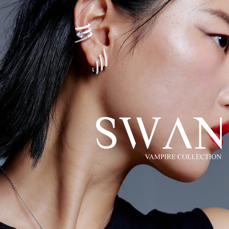 Vampire Princess Ear Cuff - Swan
