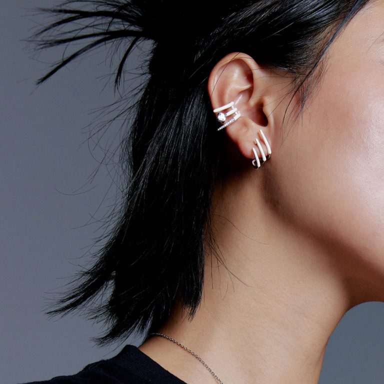 Vampire Princess Ear Cuff - Swan